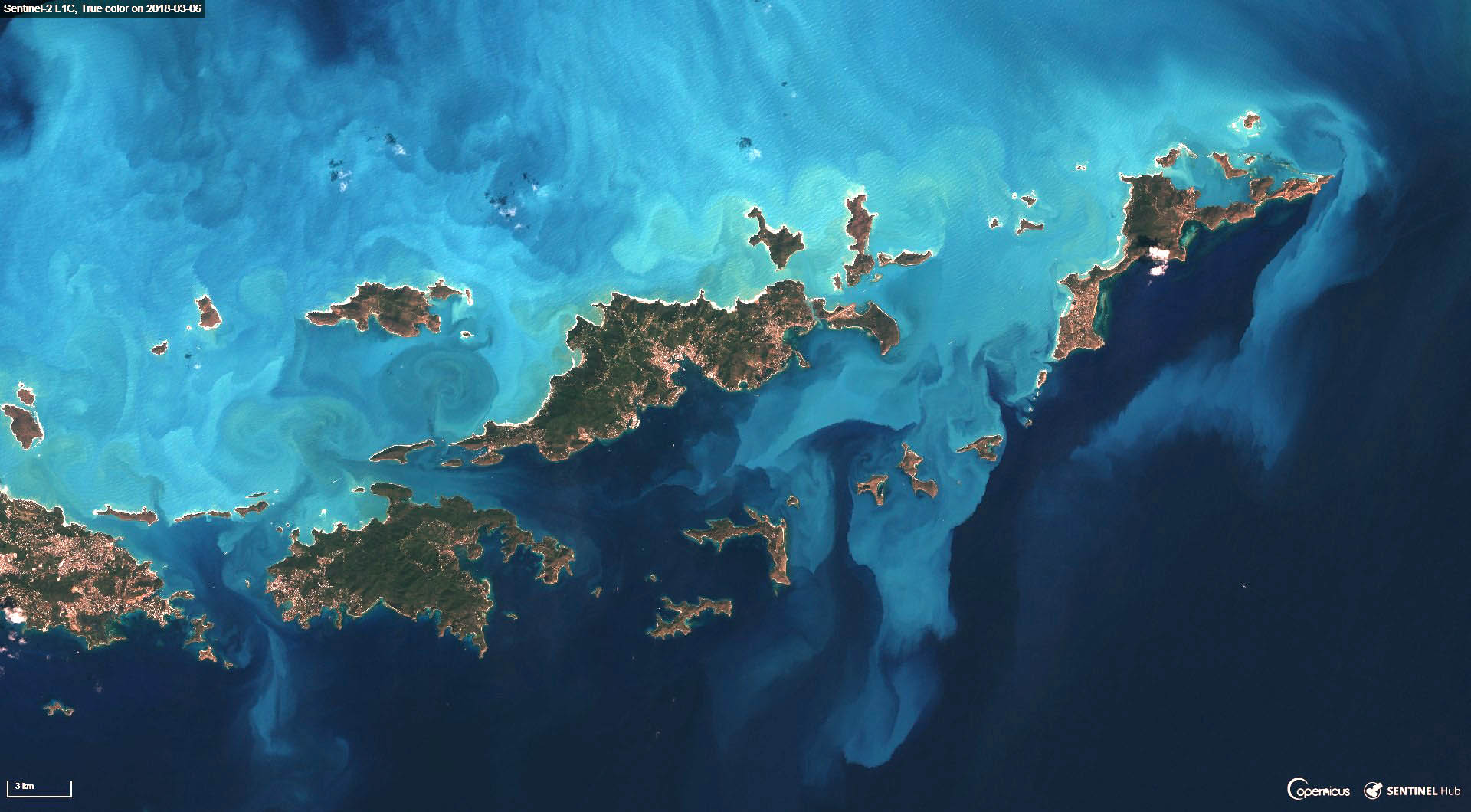 Satellite Derived Coastline data set added to our Marine Data Portal