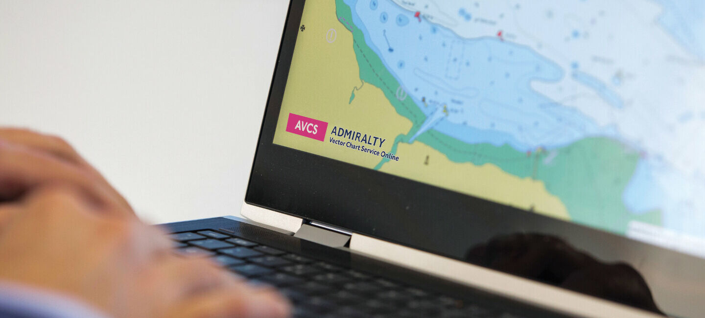 ADMIRALTY Vector Chart Service Online